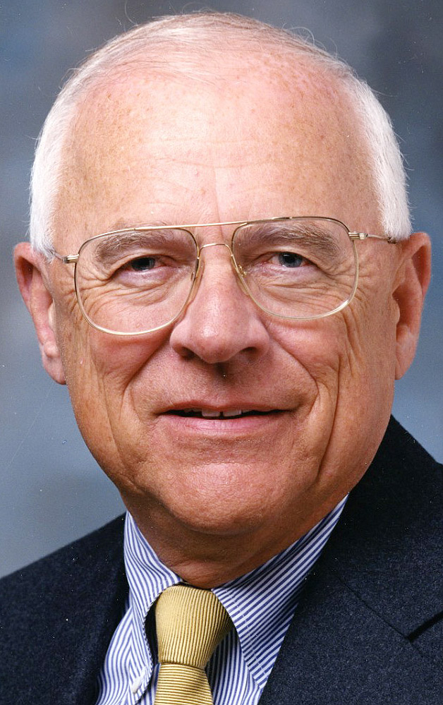 Robert Rewey, Ford marketing exec who moved the iron, dies at 76 ...