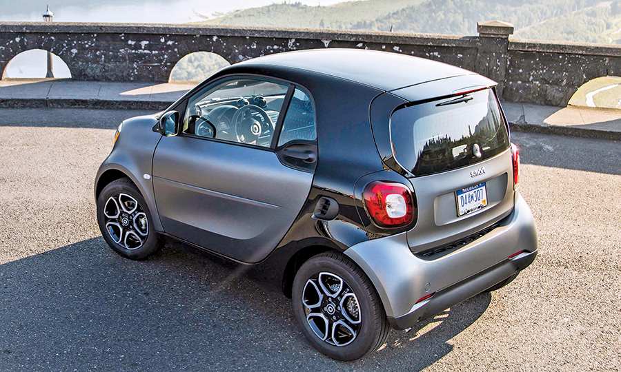 Smart ForTwo redesigned to better fit U.S. buyers | Automotive News