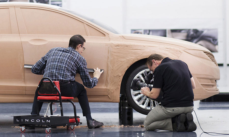 Clay helps bring Lincoln models to life | Automotive News