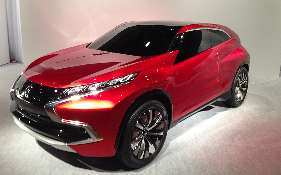 Mitsubishi focuses on utilities, hybrids at Tokyo show | Automotive News