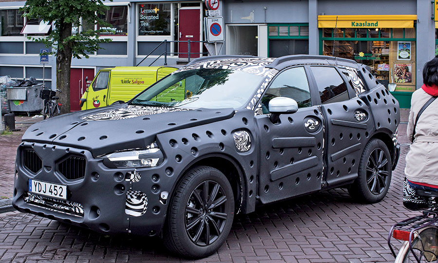 Glimpses of the redesigned Volvo XC60 | Automotive News