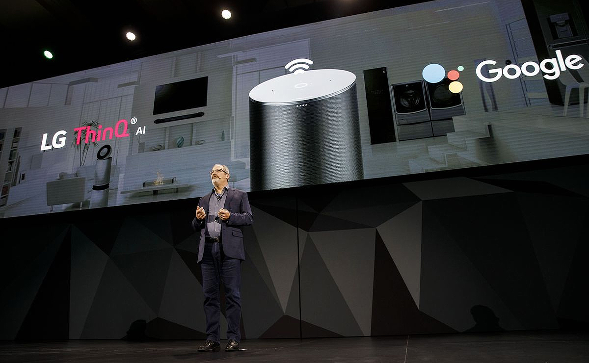 Google brings voice assistant to cars at CES | Automotive News