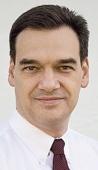 OnStar looks for new apps | Automotive News