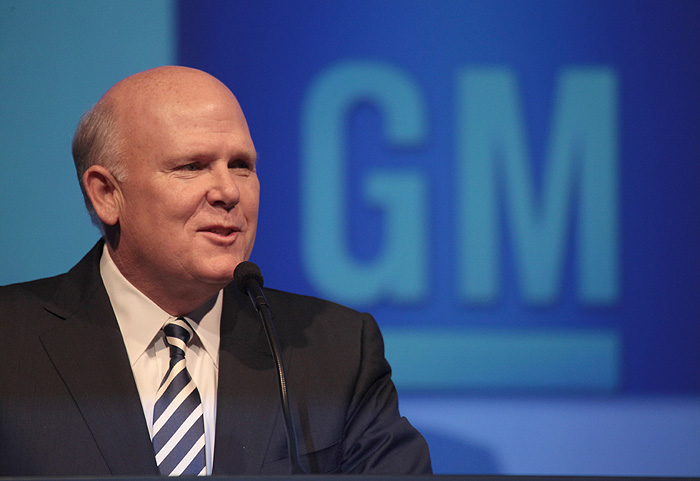 Akerson: Volt technology will go into minivan in 'next few years ...