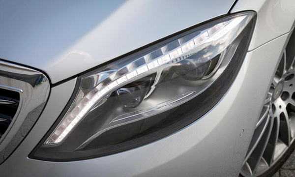 Magneti Marreli LED lights in action