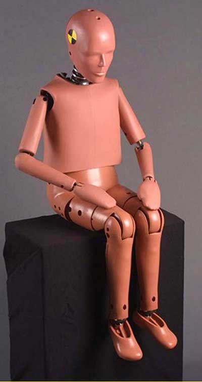 NHTSA adds crash dummy to assess safety seats for heavier children ...
