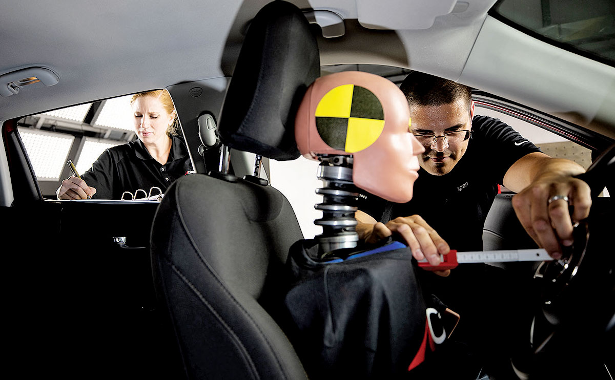Calspan update shows evolution of crash testing | Automotive News