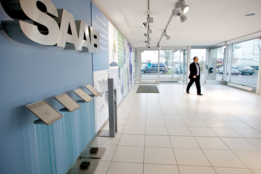 Saab heads for scrapyard as long rescue quest fails | Automotive News