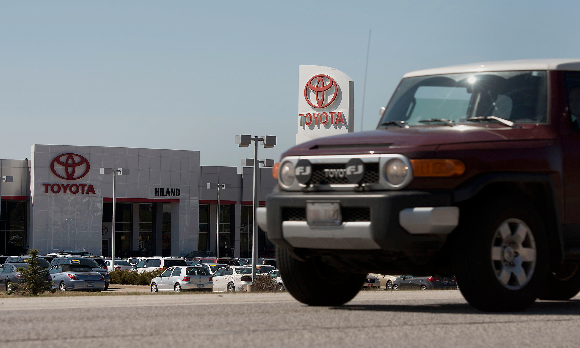 Toyota dreams of green car future, but light-truck gains are driving ...