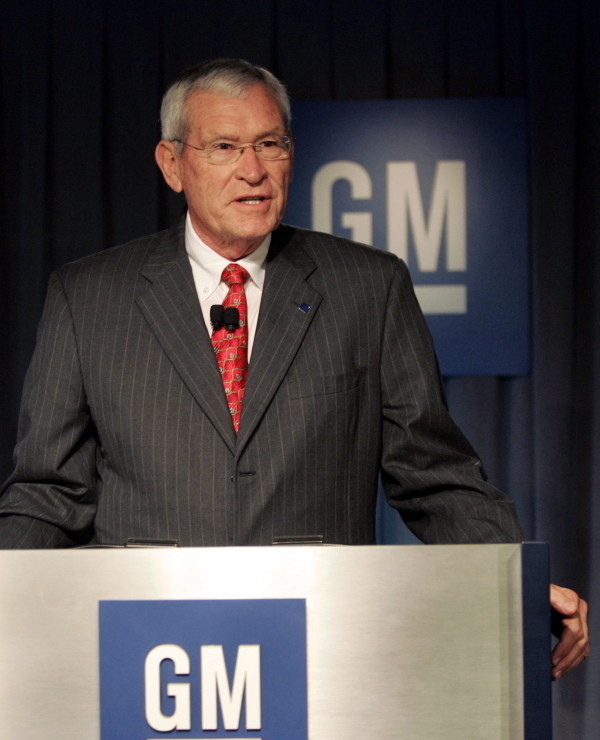 GM seeks 'motivating, inspirational' CEO | Automotive News