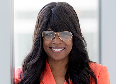 2020-leading-women-olabisi-boyle | Automotive News