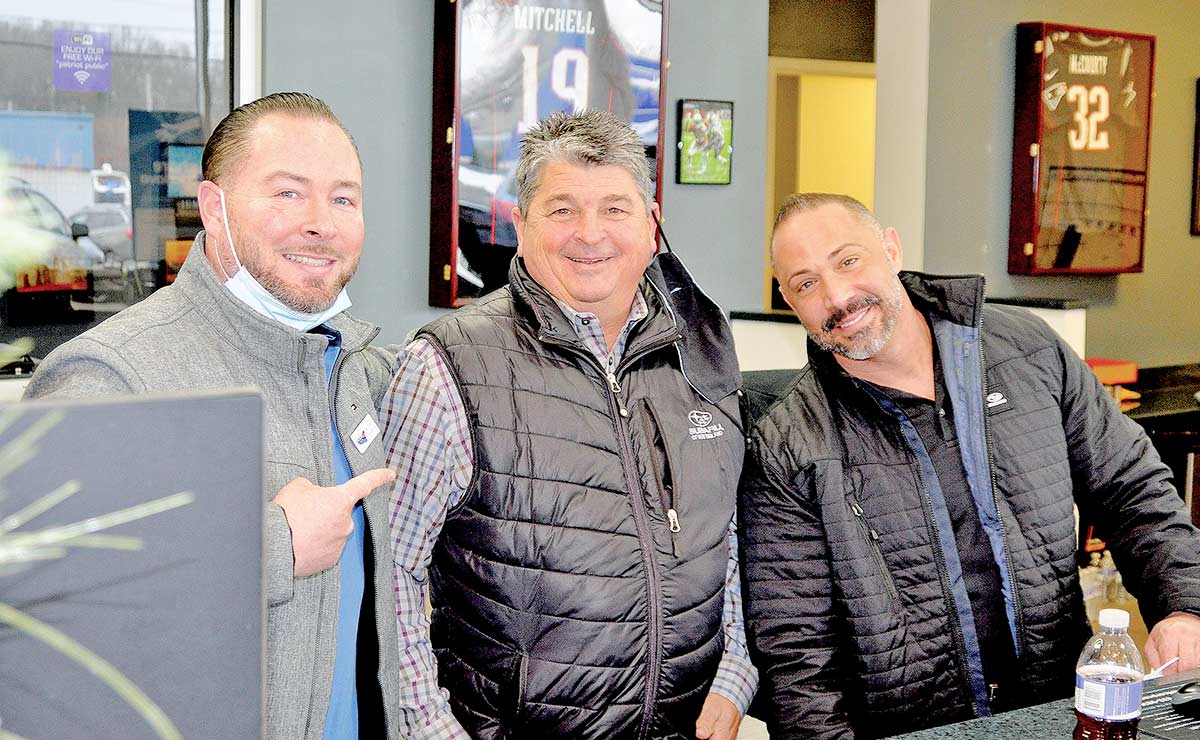 What do car dealership employees value in a workplace? | Automotive News