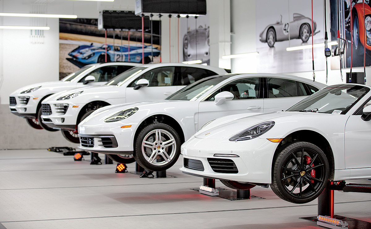 Porsche car dealerships to the max | Automotive News