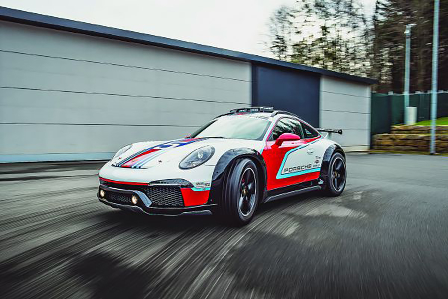 Off-road Porsche 911 tested in the Arctic | Automotive News