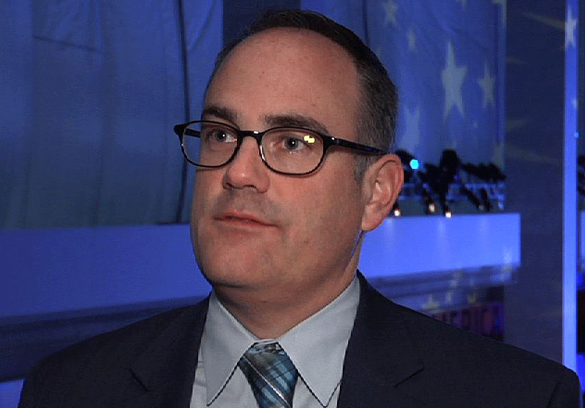 Analysts: U.S. auto sales outlook hinges on end to political strife ...