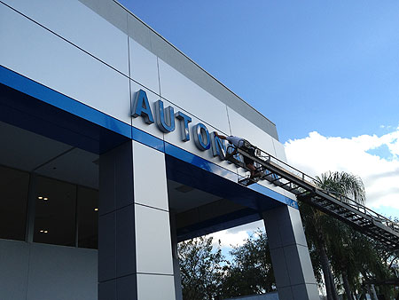 AutoNation to put its own name on most dealerships | Automotive News