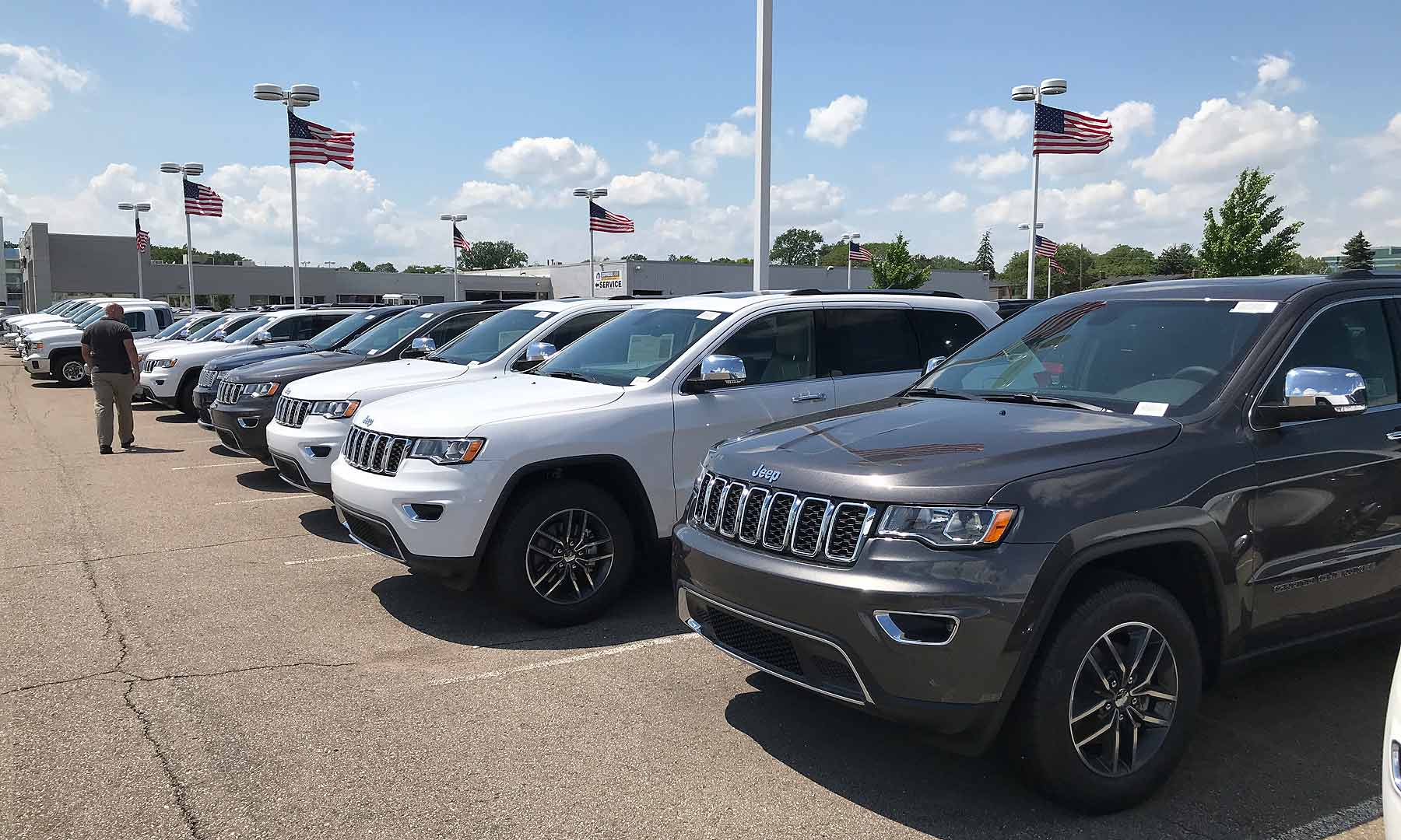 Jeep powers Fiat Chrysler's May sales | Automotive News
