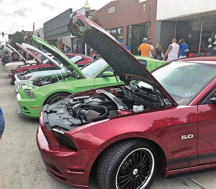 Ford's Mustang Alley at Woodward Dream Cruise honors pony-car passion ...