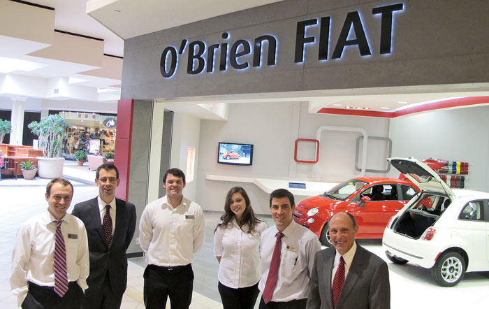 Shoppers hit the mall, test drive a Fiat | Automotive News