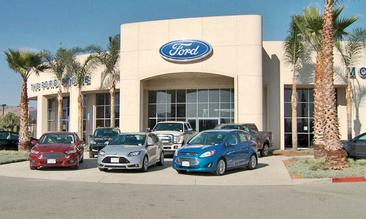 Ford store's location is strategic asset | Automotive News