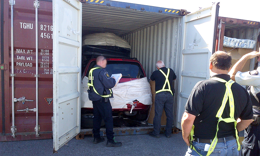 Officials bust vehicle fraud ring | Automotive News