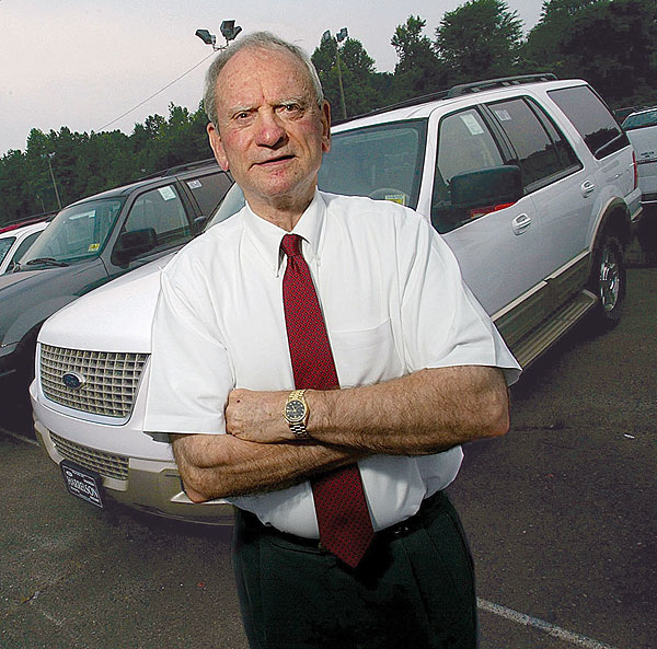 Dealership fraud: Phony credit info | Automotive News