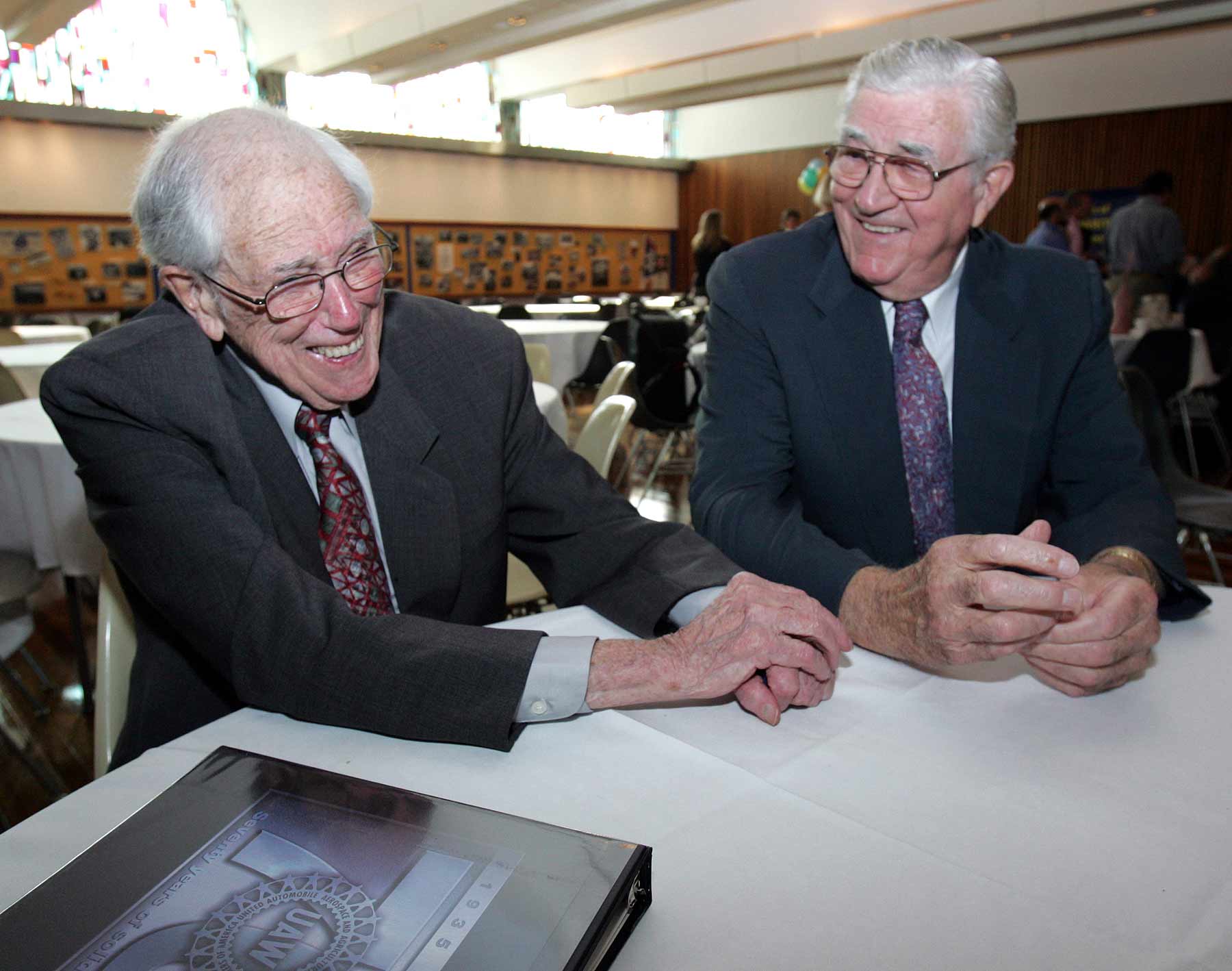 Owen Bieber, UAW leader during rocky '80s, early '90s, dies ...