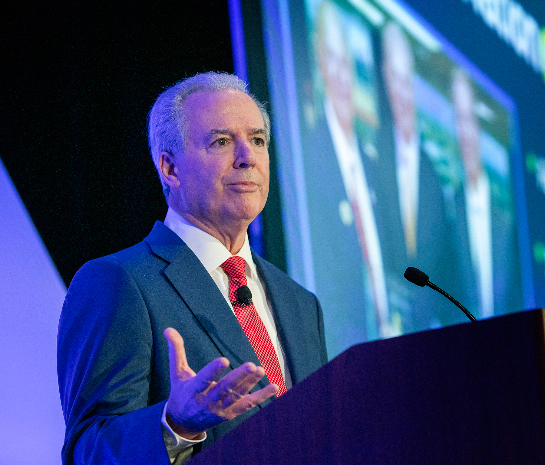 Embrace change, Maroone tells dealers | Automotive News