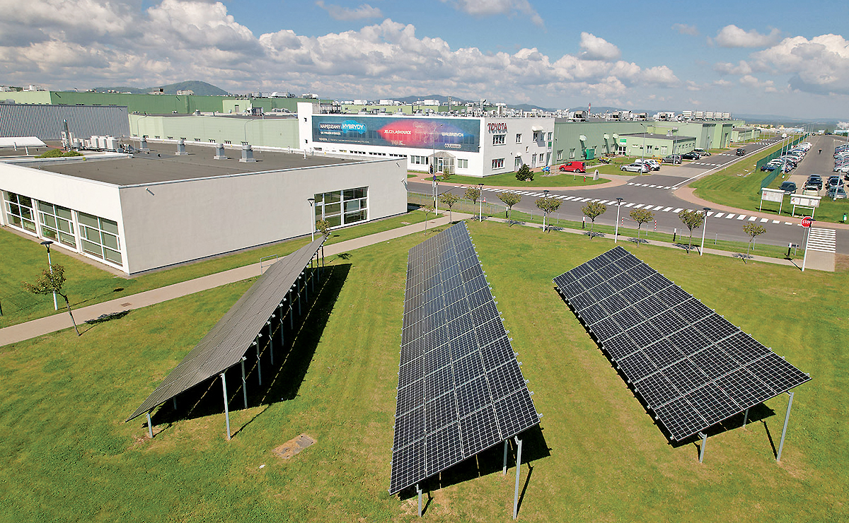 Europe's automakers are ahead of the game on decarbonizing | Automotive ...