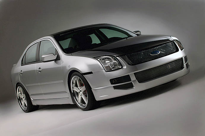 Ford's Fusion feast fills floor in Vegas | Automotive News