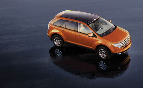 Ford Motor unveils Edge, MKX crossovers | Automotive News