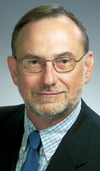 Headhunters take aim at Toyota | Automotive News