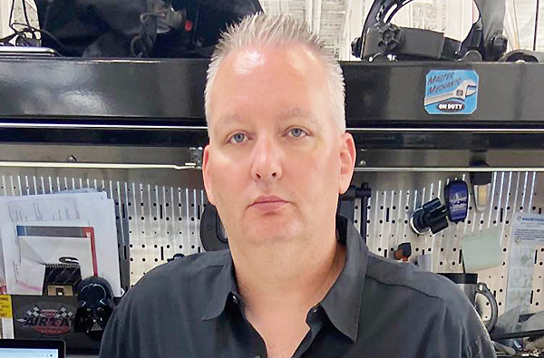 Technicians share ideas on how to end tech shortage | Automotive News