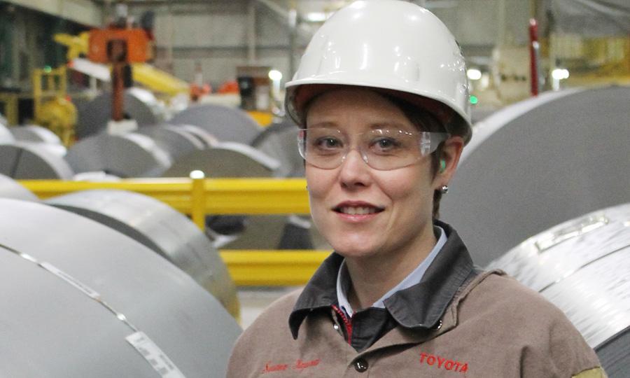 2014-Rising Star-Susann-Kazunas | Automotive News