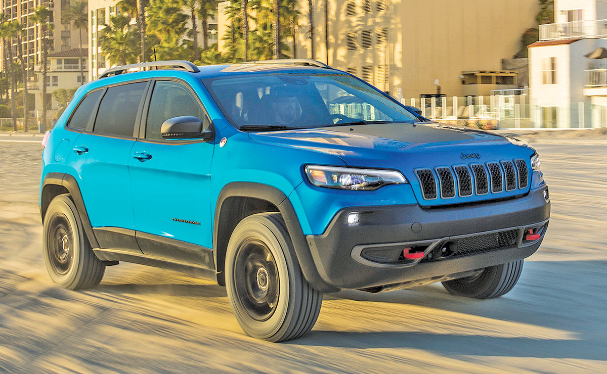 New Jeep leader to face sales, EV challenges | Automotive News