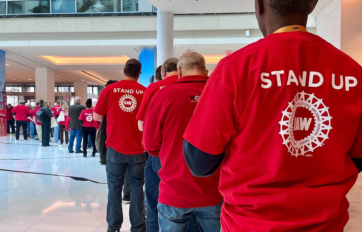 UAW endorses Biden for president in 2024 election | Automotive News