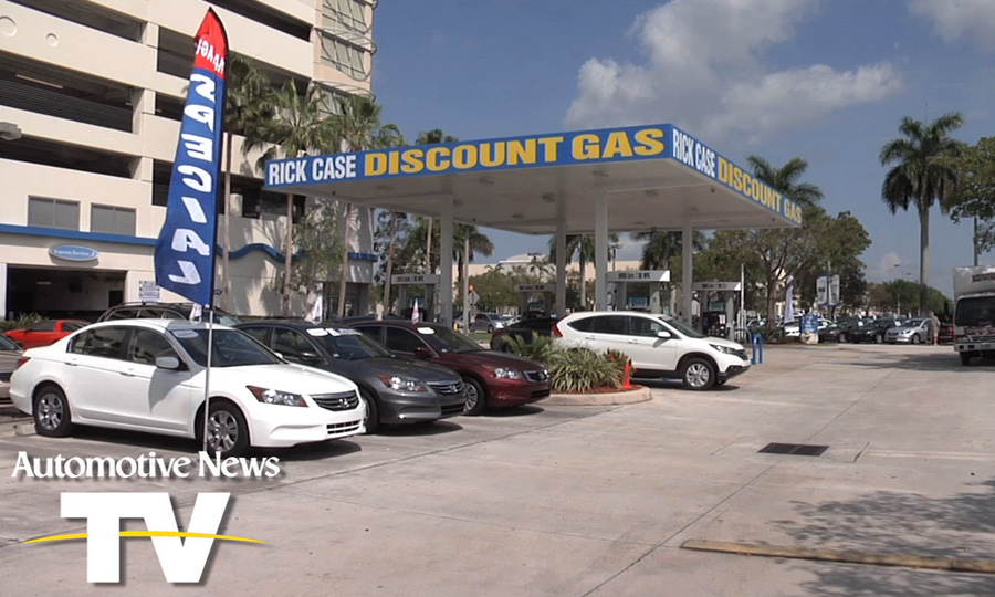 How dealer Rick Case thrives on 'wow factors' Video from Automotive News