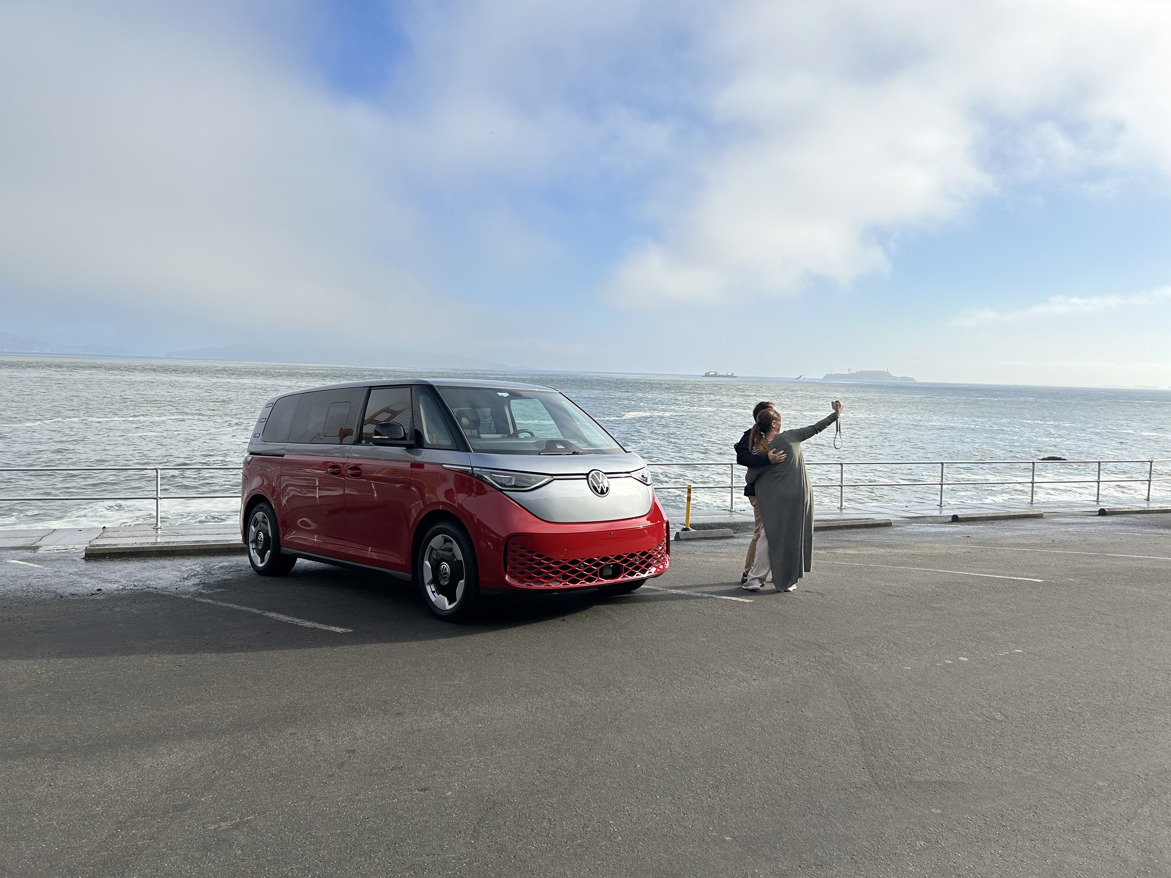 Pablo Di Si says Hanover can supply enough VW ID Buzz EV minivans ...