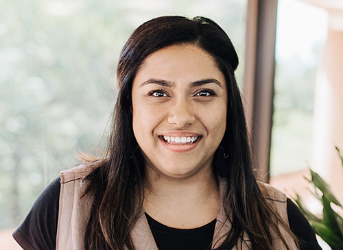 2022-40-under-40-anam-ali-hashambhai | Automotive News