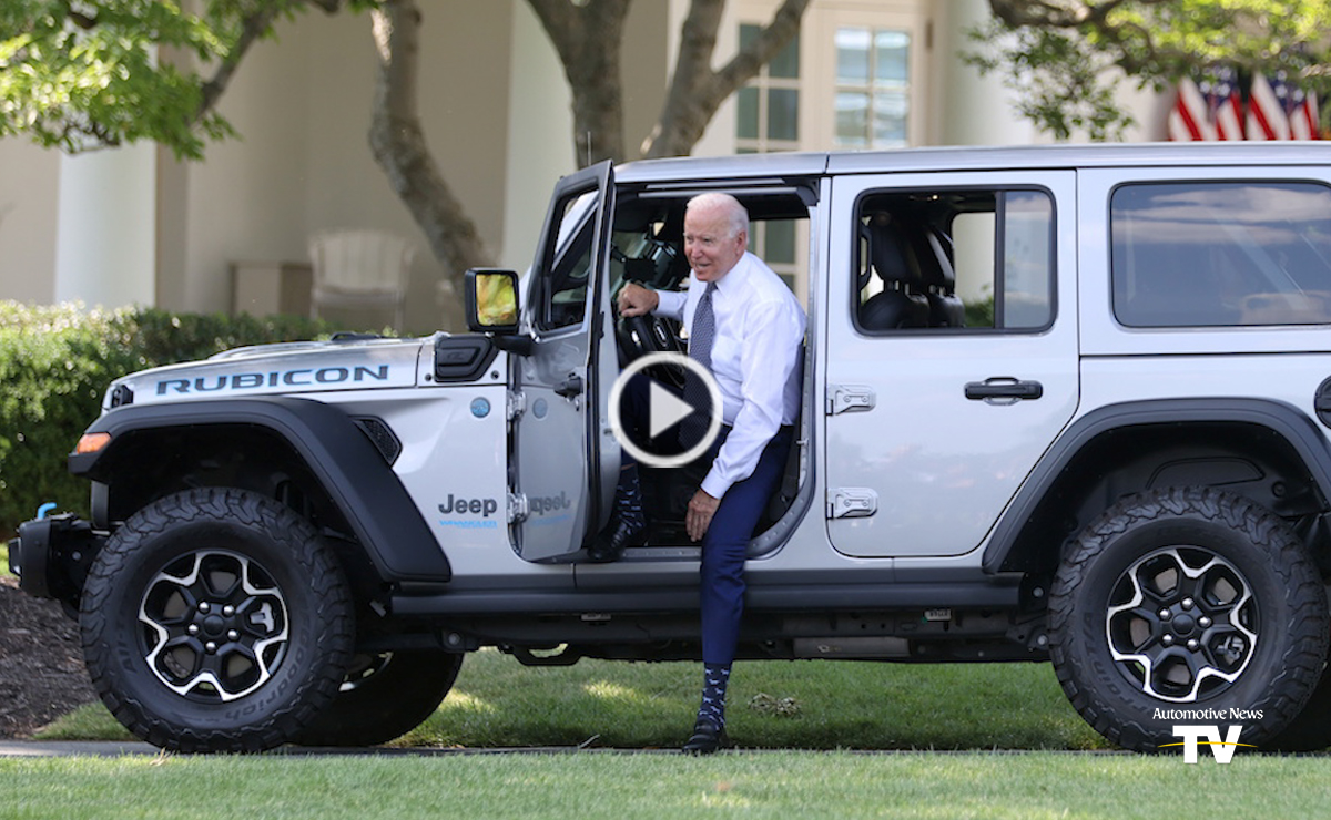 First Shift: 'There's no turning back': Biden signs EV order Video from ...