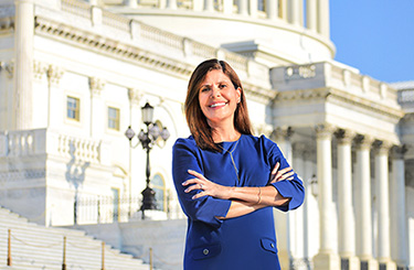 2021-rising-star-jennifer-thomas | Automotive News