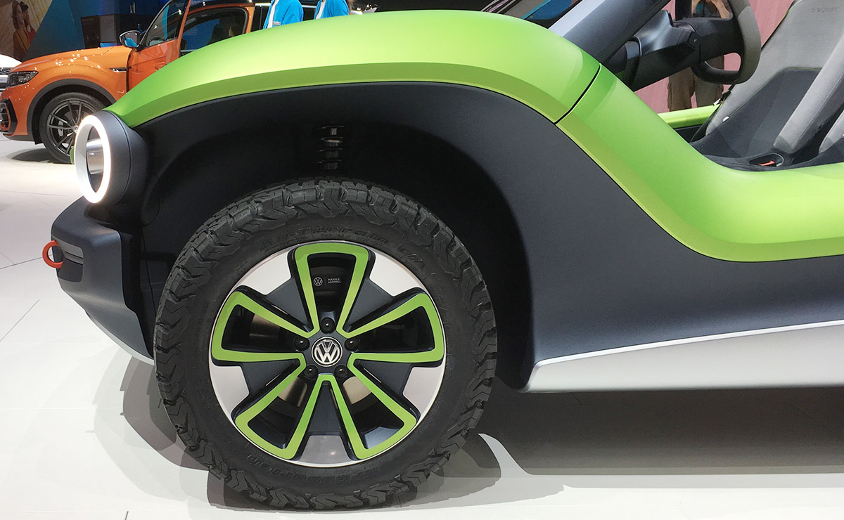 Geneva auto show's colorful wheels | Automotive News