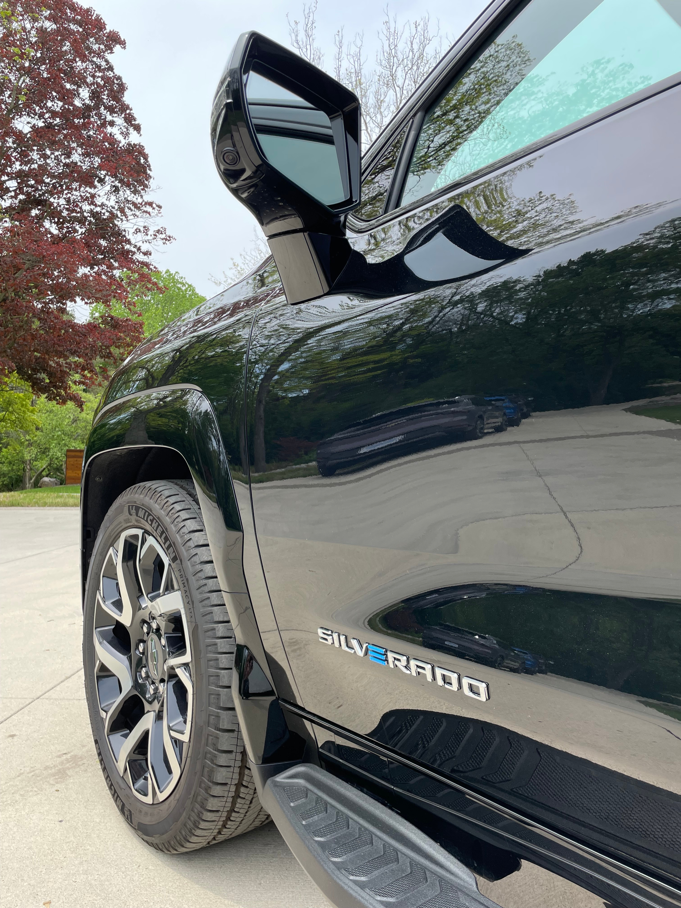 Chevy Silverado EV launches RST retail trim aimed at truck buyers ...