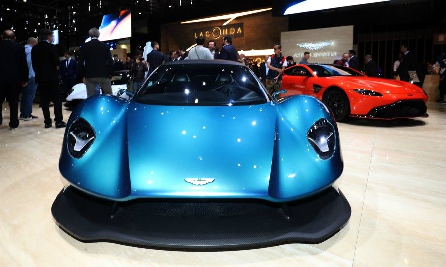 Aston Martin Vanquish Vision concept