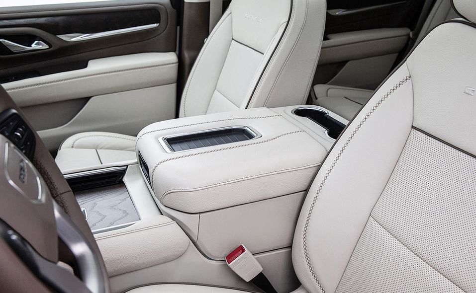 Redesigned GMC Yukon, Yukon XL gain space, tech in 2021 | Automotive News