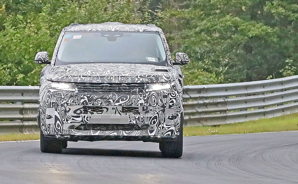 Land Rover Range Rover spy photo gallery