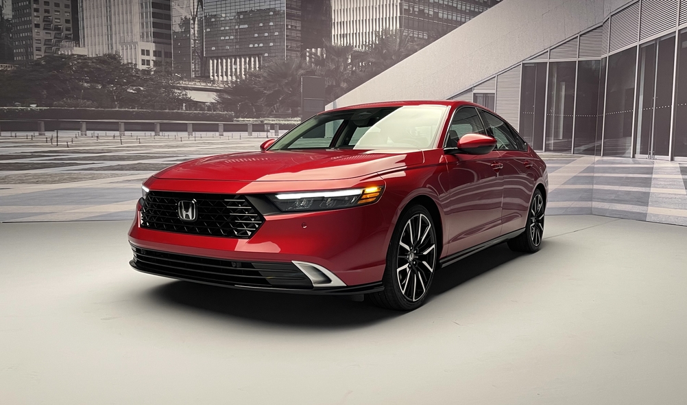 2023 Honda Accord grows, will offer 4 hybrid trims | Automotive News