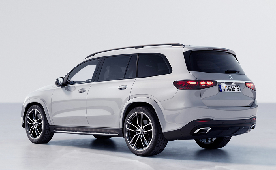 2024 Mercedes-Benz GLS photo gallery