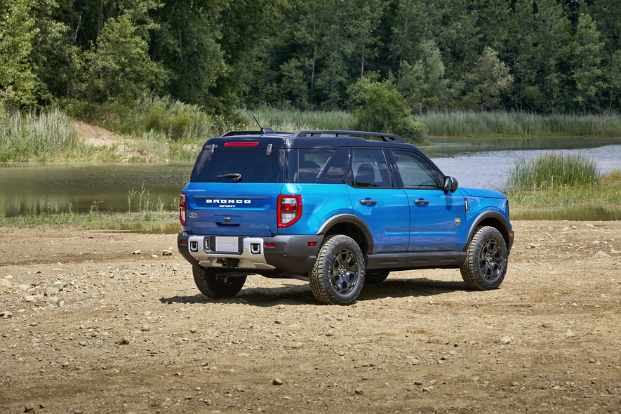 2025 Ford Bronco Sport photo gallery