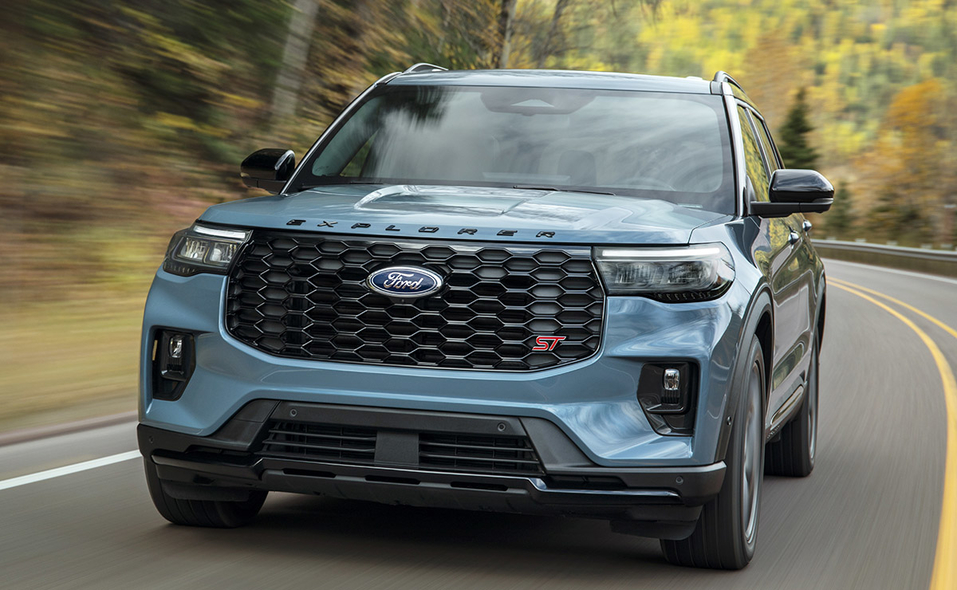 2025 Ford Explorer gets bigger screens but loses hybrid variant ...